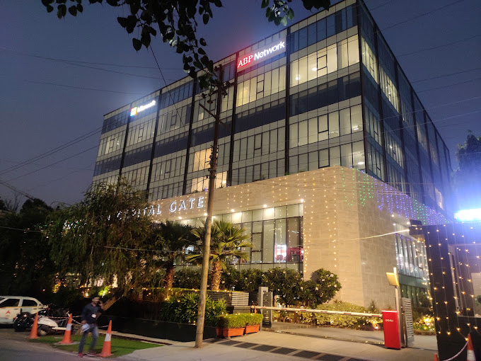 Commercial Real Estate Properties for Sale and Lease in Delhi